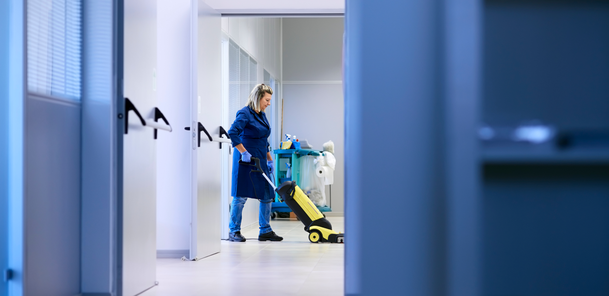 Contract Cleaning – Willow Cleaners Ltd